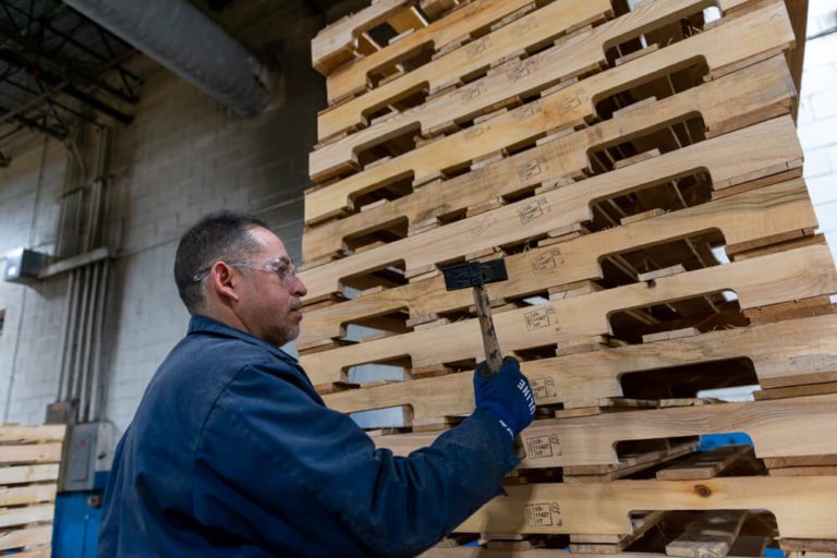 New GMA & Custom Size Pallets for Sale | Great Lakes Pallet Co.